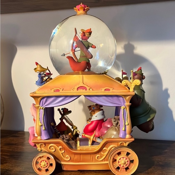 Disney | Accents | Vintage Disney Robin Hood Snow Globe | Poshmark
